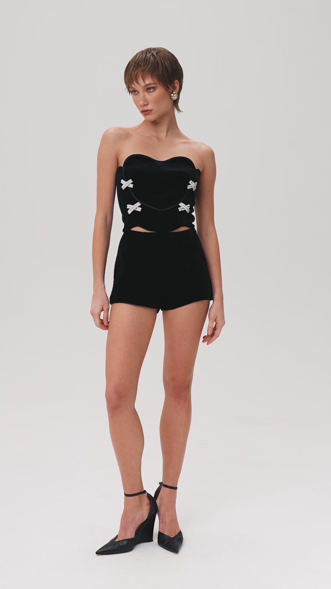 Shorts velvet store